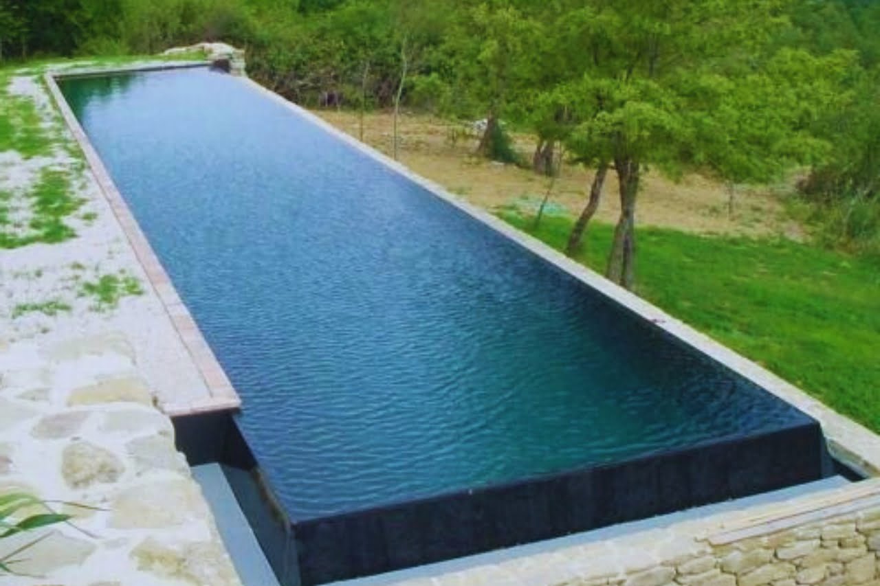 Precast & Custom Plunge Pool Builders In Broadbeach Waters