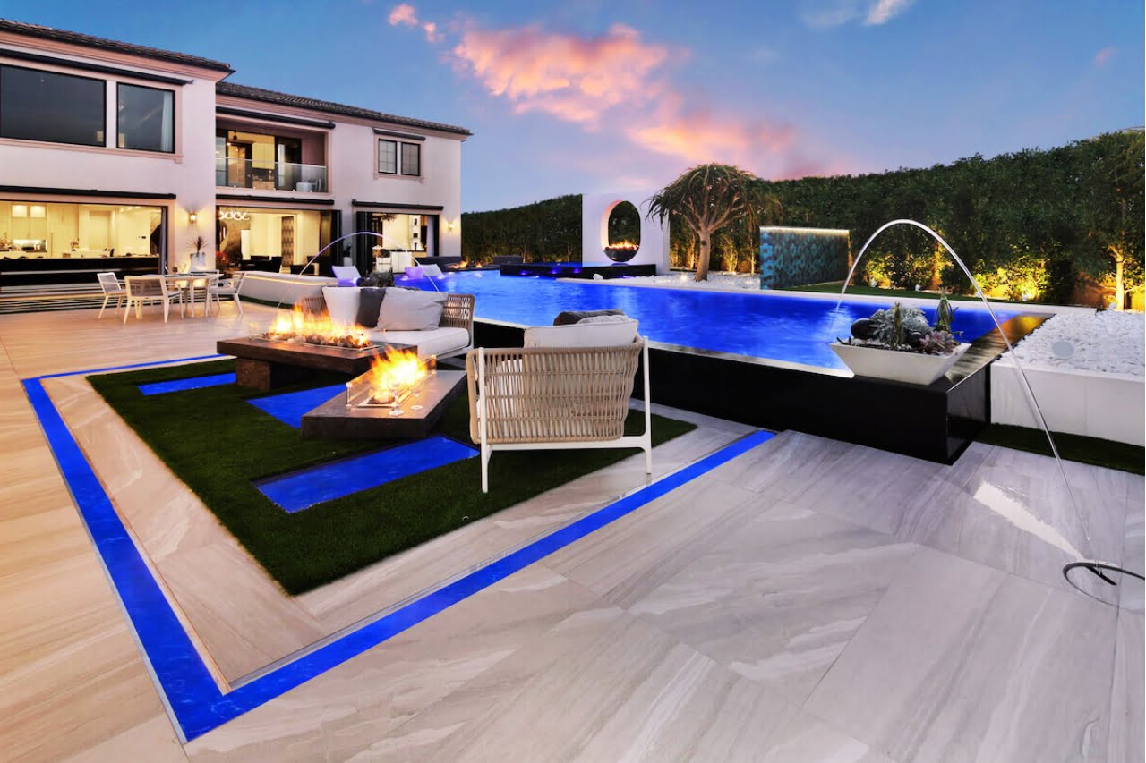 Precast & Custom Plunge Pool Builders In Reedy Creek